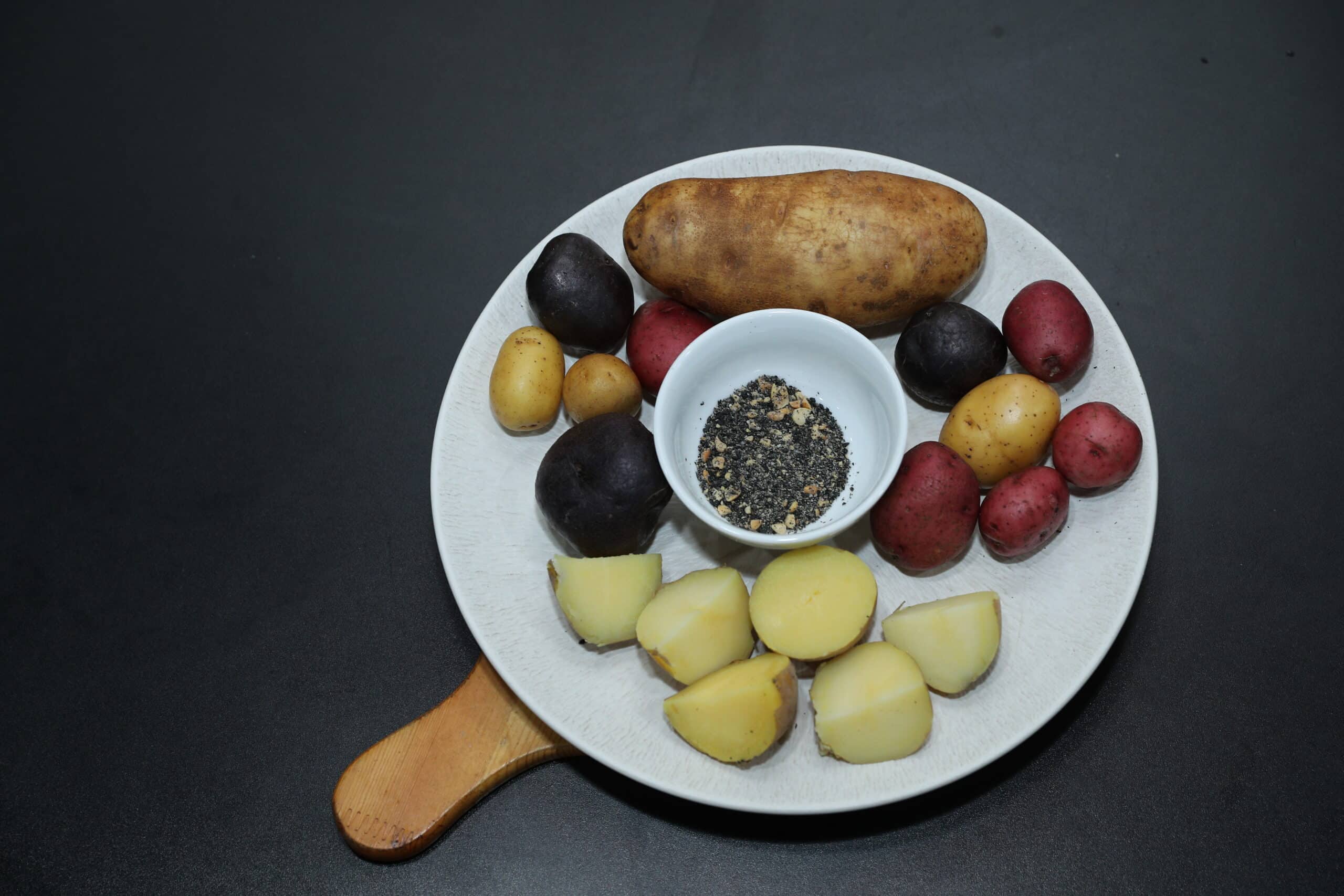 Steamed Potatoes with Salted Sesame Peanut Powder - Potato Goodness